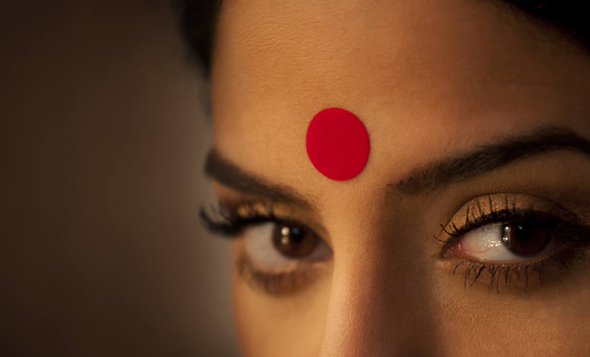 Red Dot Experiment From Bindi To Stop Light To Japan INDIA New Red Dot Experiment From Bindi To Stop Light To Japan INDIA New