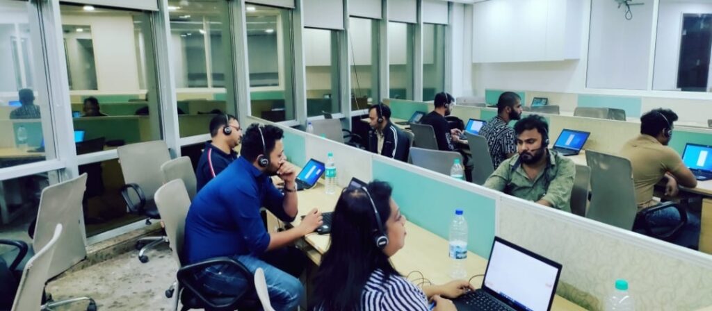 Gurugram: Fake call centre targeting US citizens busted, 14 held ...