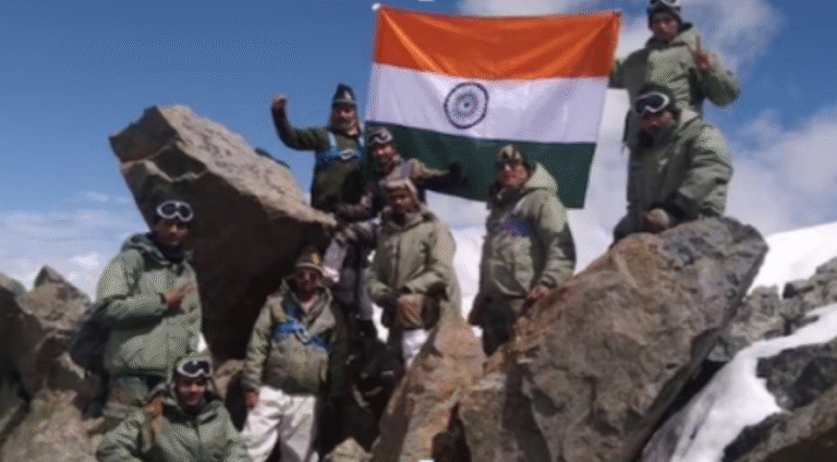 From Peaks to Glory: The Grit and Valor of Indian Soldiers in Kargil ...